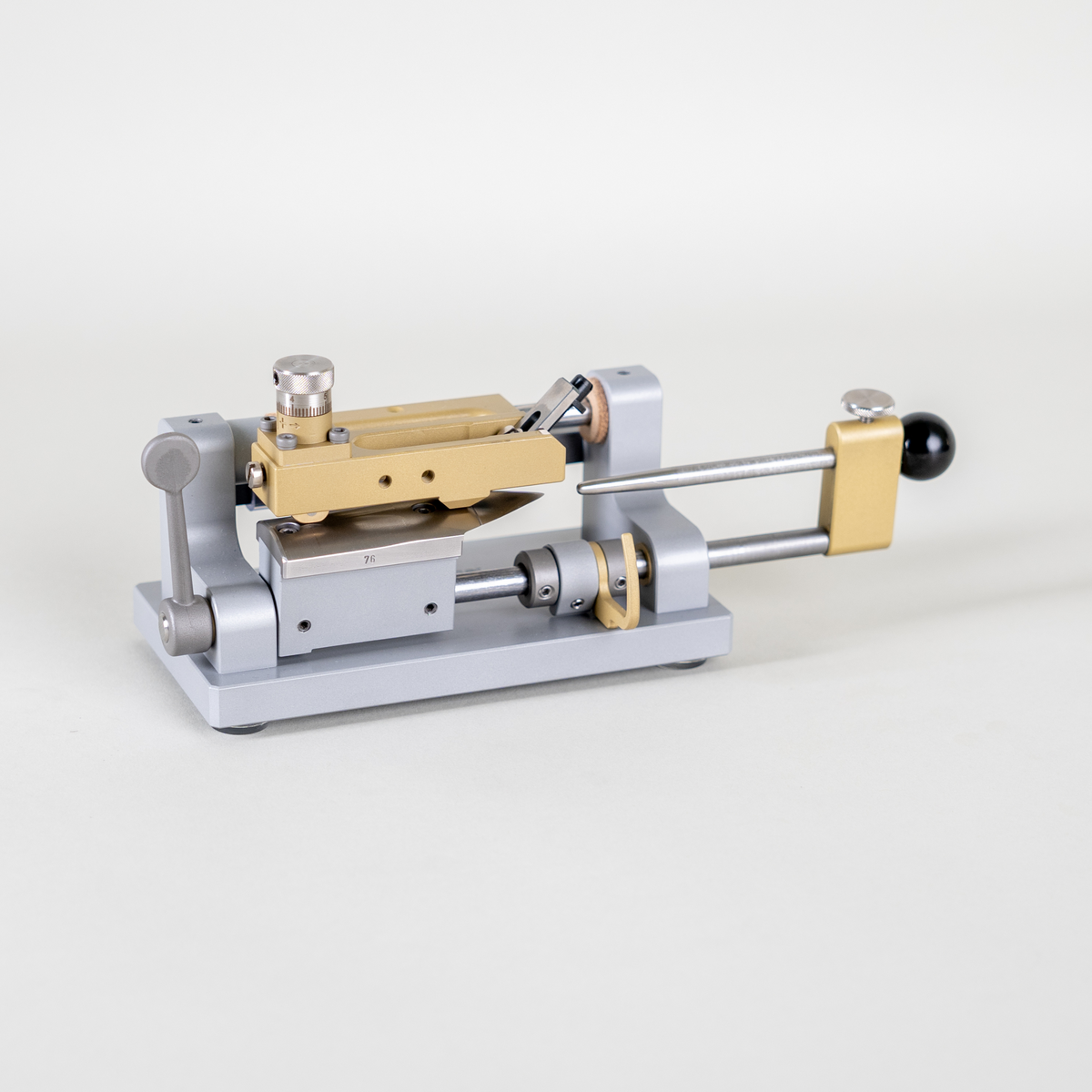 Tip profiling machine for bassoon – Georg Rieger