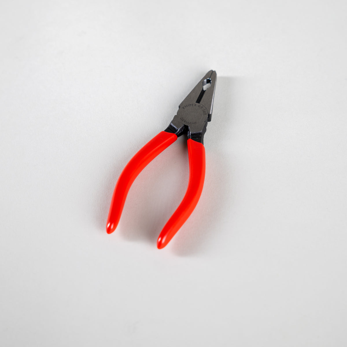 Combination plier for bassoon reed making – Georg Rieger